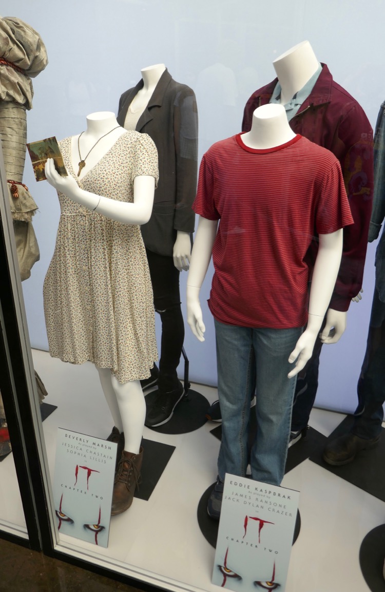 Hollywood Movie Costumes and Props: IT Chapter Two movie costumes on ...