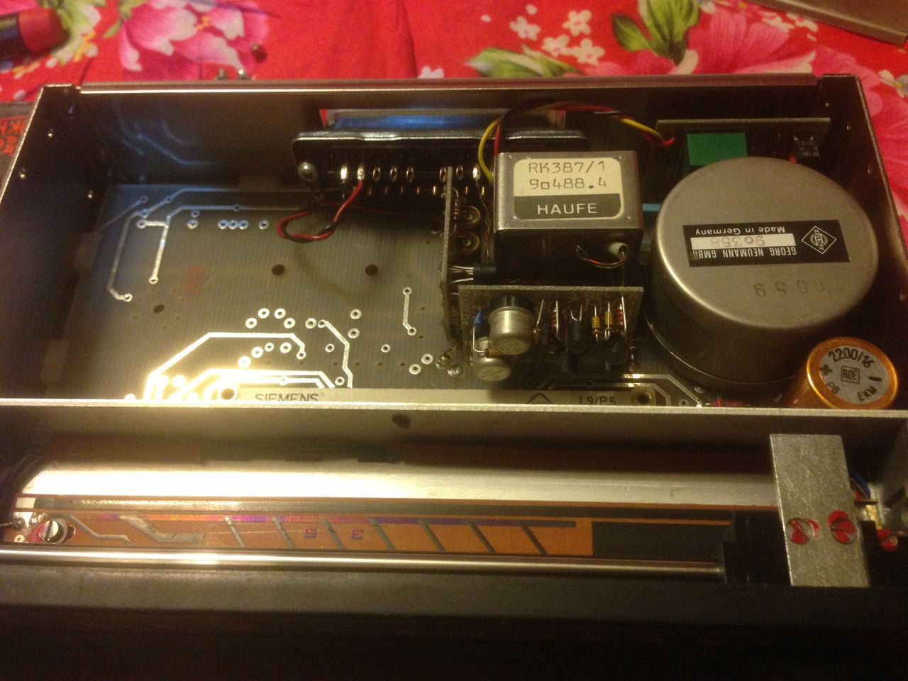 聲音的無上幻覺: Neumann W444a vintage fader