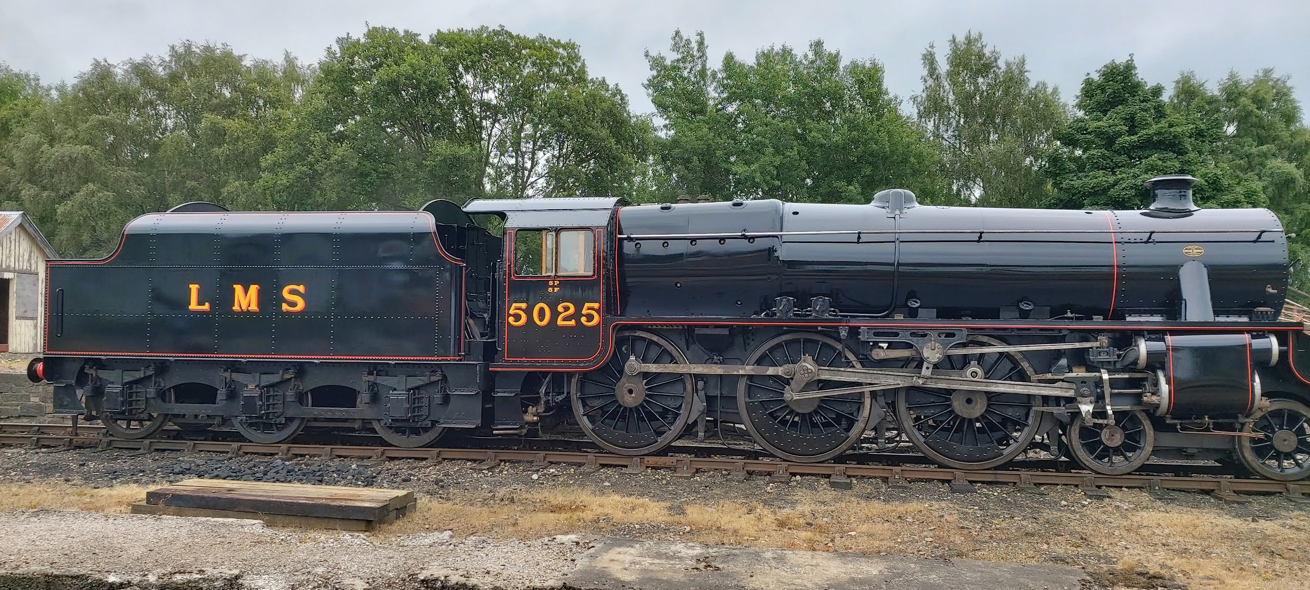 5025 The oldest surviving LMS Black 5