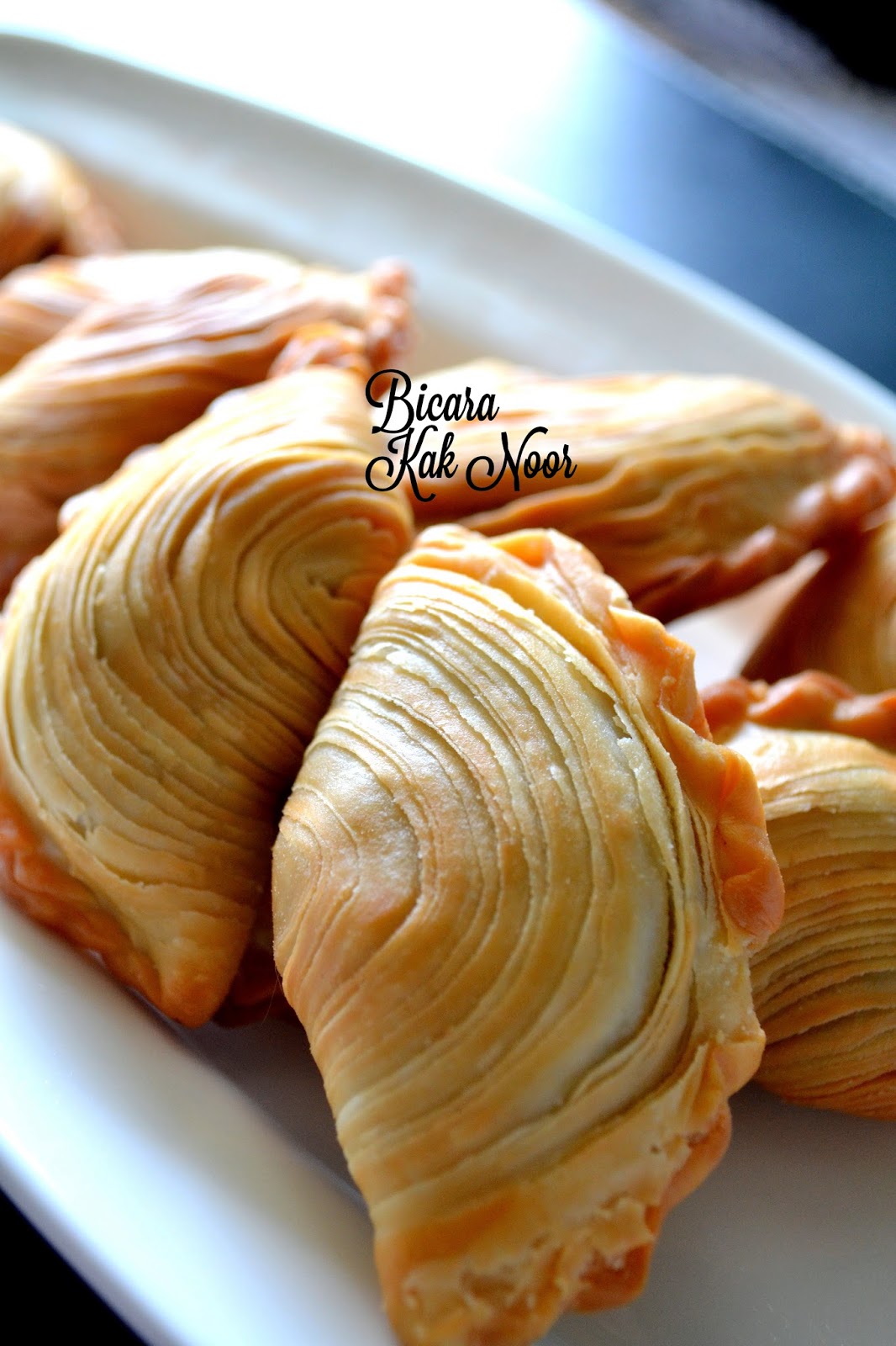 Karipap Pusing Menu Minum Petang - Dapur Kak Noor