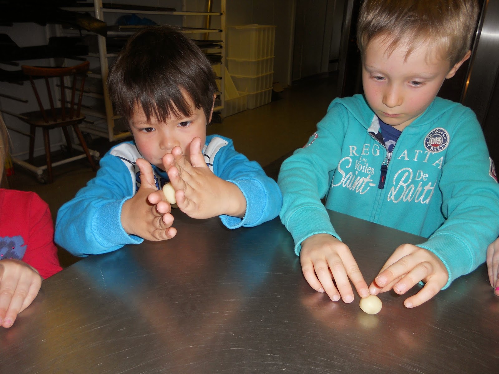 Tweede en derde kleuterklas van GVB Den Hulst (Testelt): "De bakker"