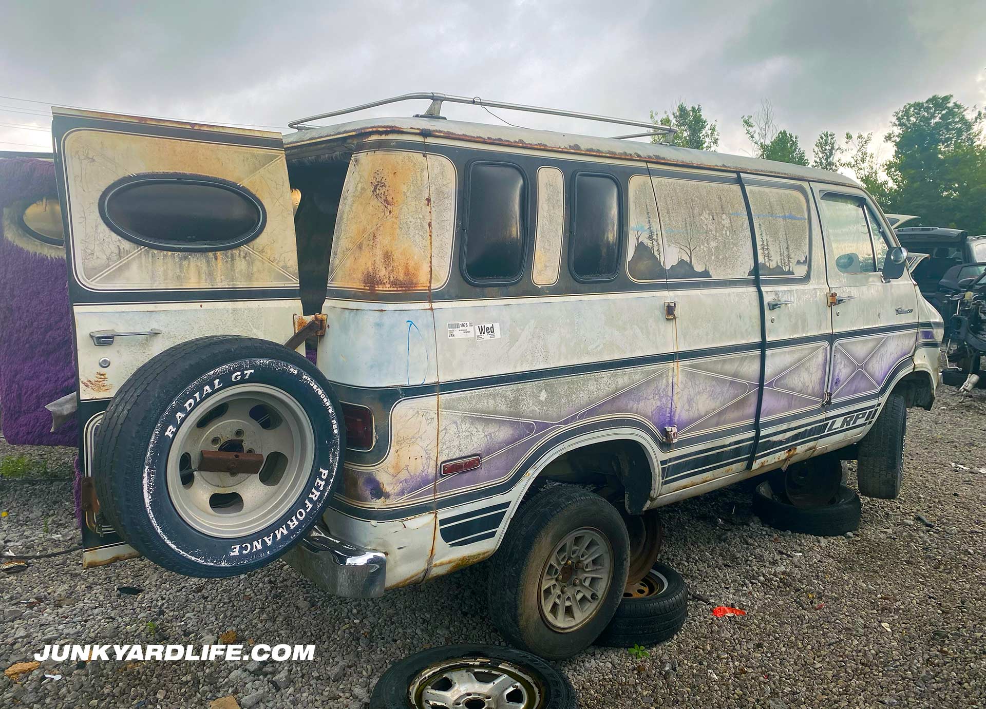 Junkyard Life: Classic Cars, Muscle Cars, Barn finds, Hot rods and part ...