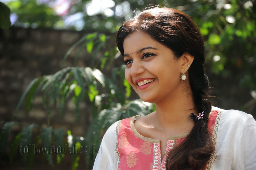 Colors Swathi Latest Gorgeous Looking Photos Gallery