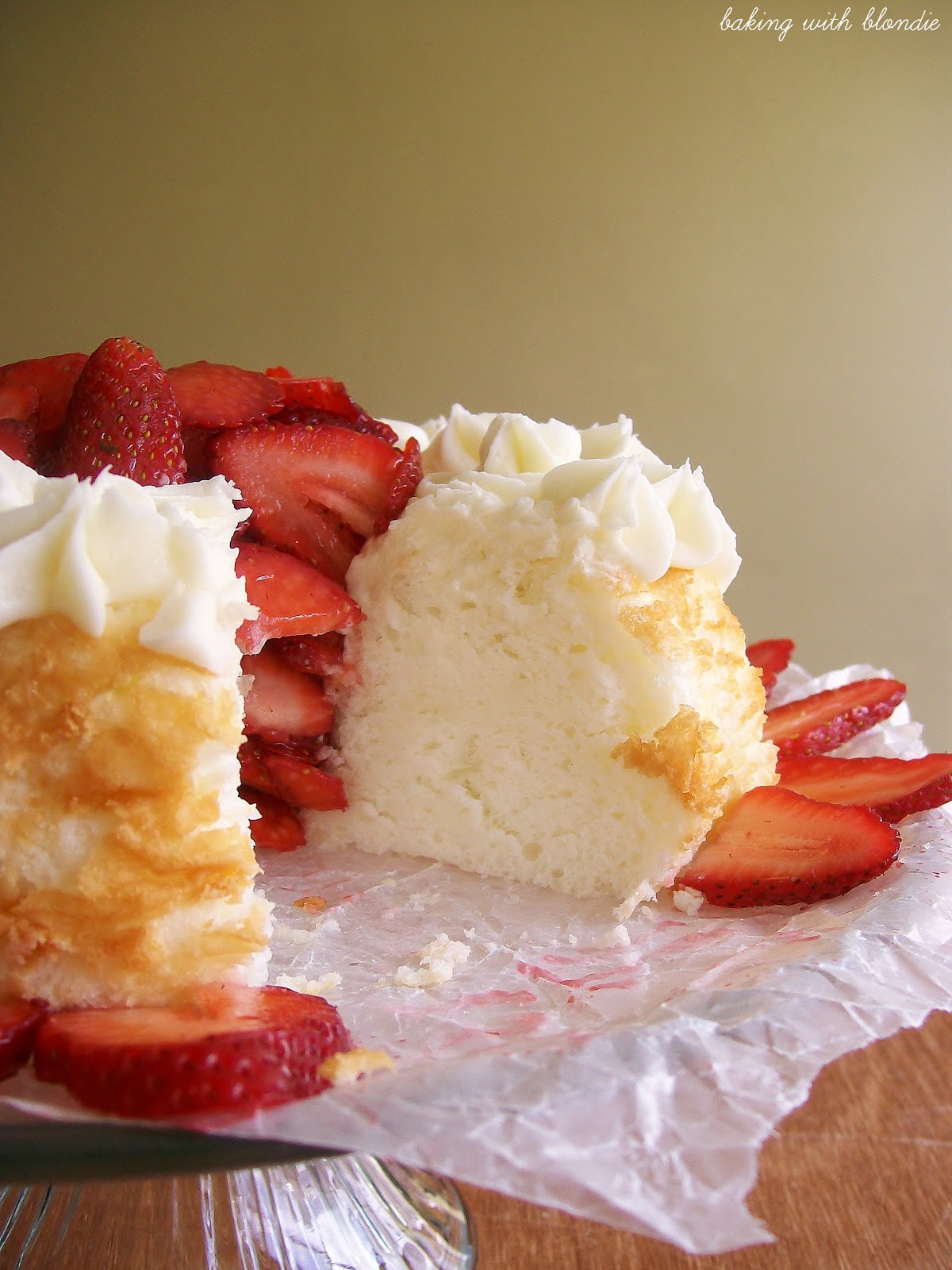 Baking With Blondie Angel Food Cake With Strawberries