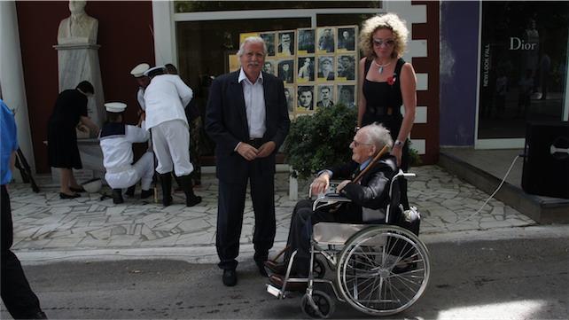Η 5Η ΜΕΡΑΡΧΙΑ ΚΡΗΤΩΝ ΚΑΙ ΟΙ ΕΝΟΠΛΕΣ ΔΥΝΑΜΕΙΣ ΤΙΜΗΣΑΝ ΤΩΝ ΒΕΤΕΡΑΝΟ ...