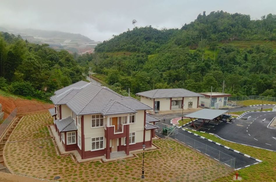 Pusat: KLINIK KESIHATAN POS BROOKE LOJING