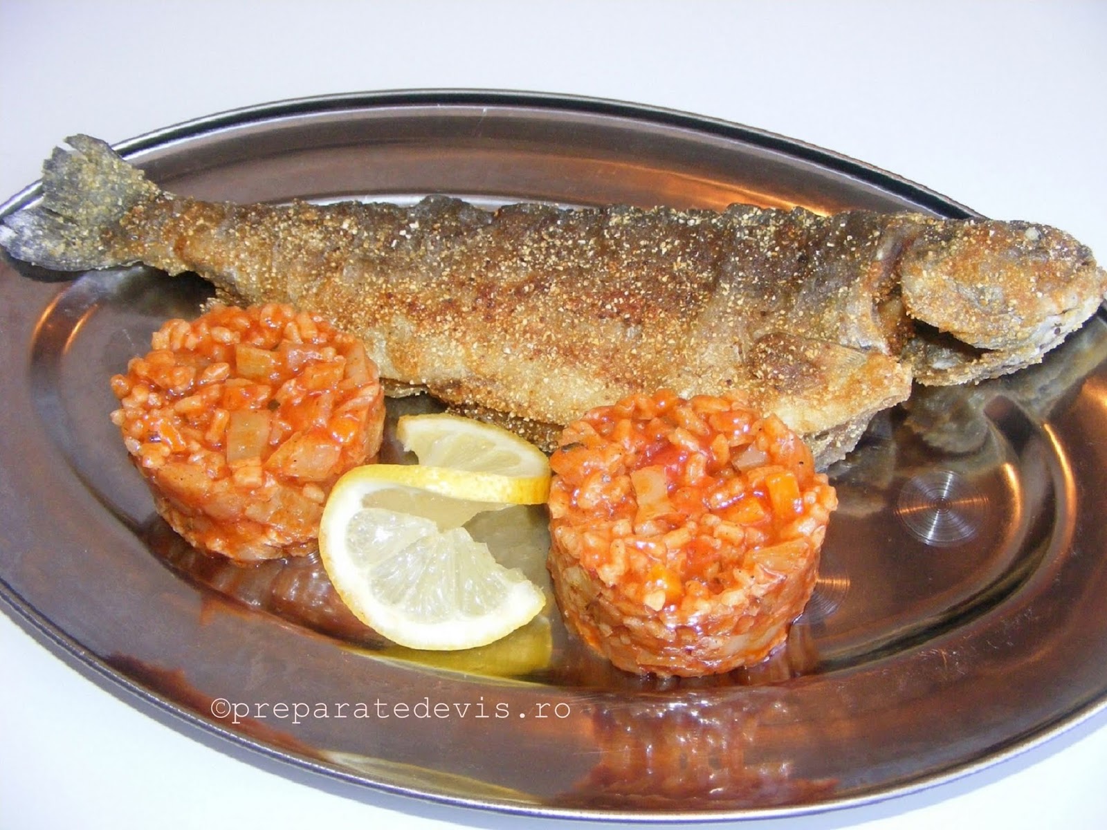 Pastrav prajit in crusta de malai | Preparatedevis.ro