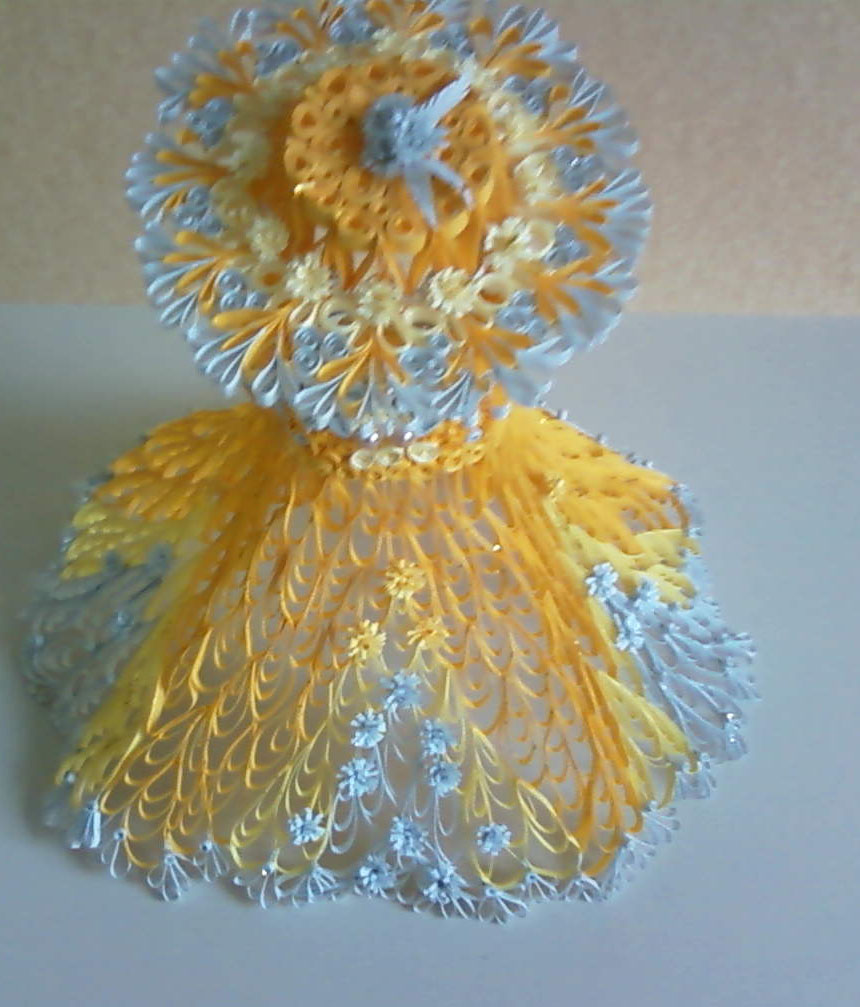 Neli Quilling Art: Qilling dress - 3