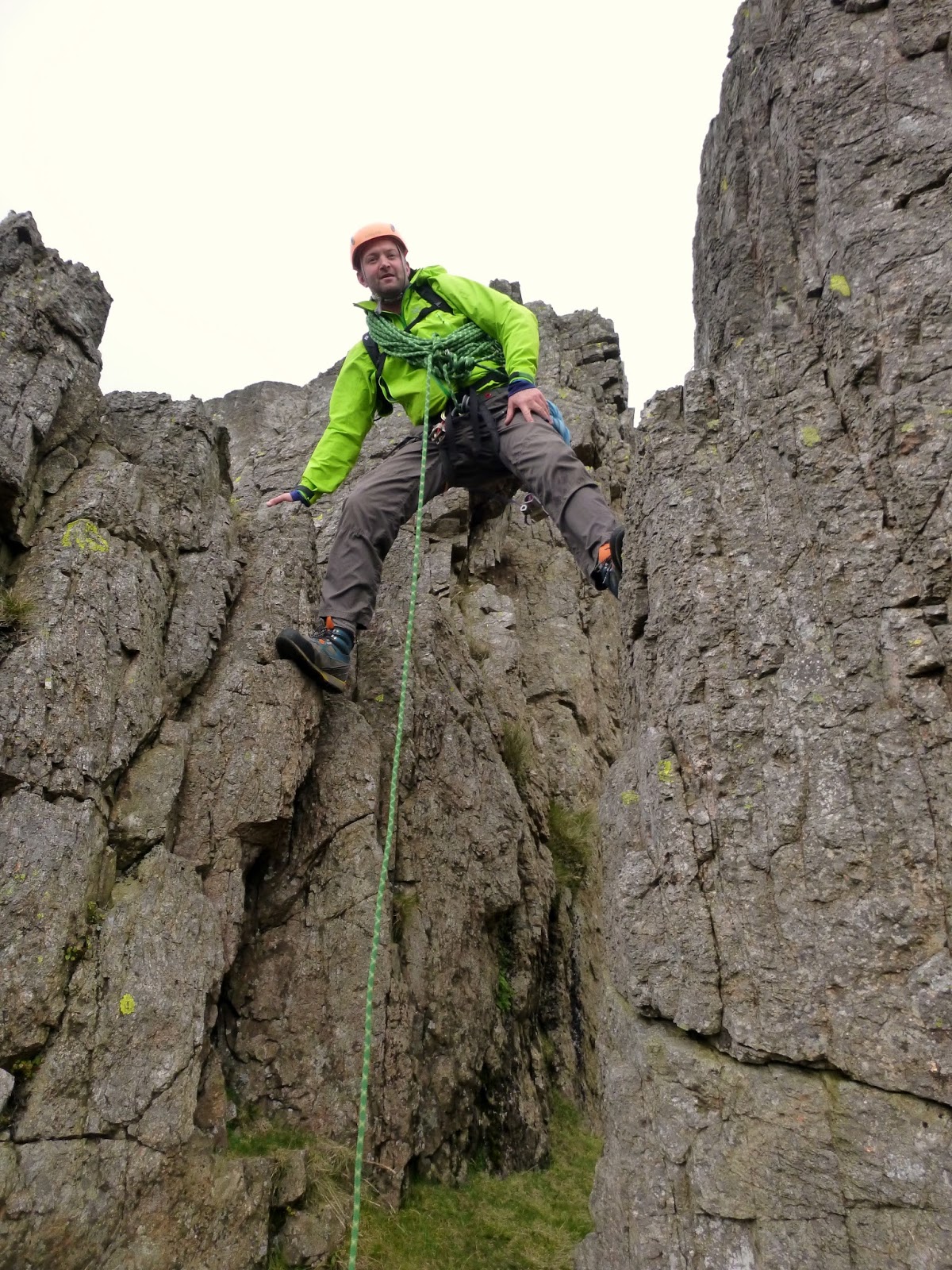 Outdoor Courses for Scrambling, Climbing, Kayaking & Mountain ...