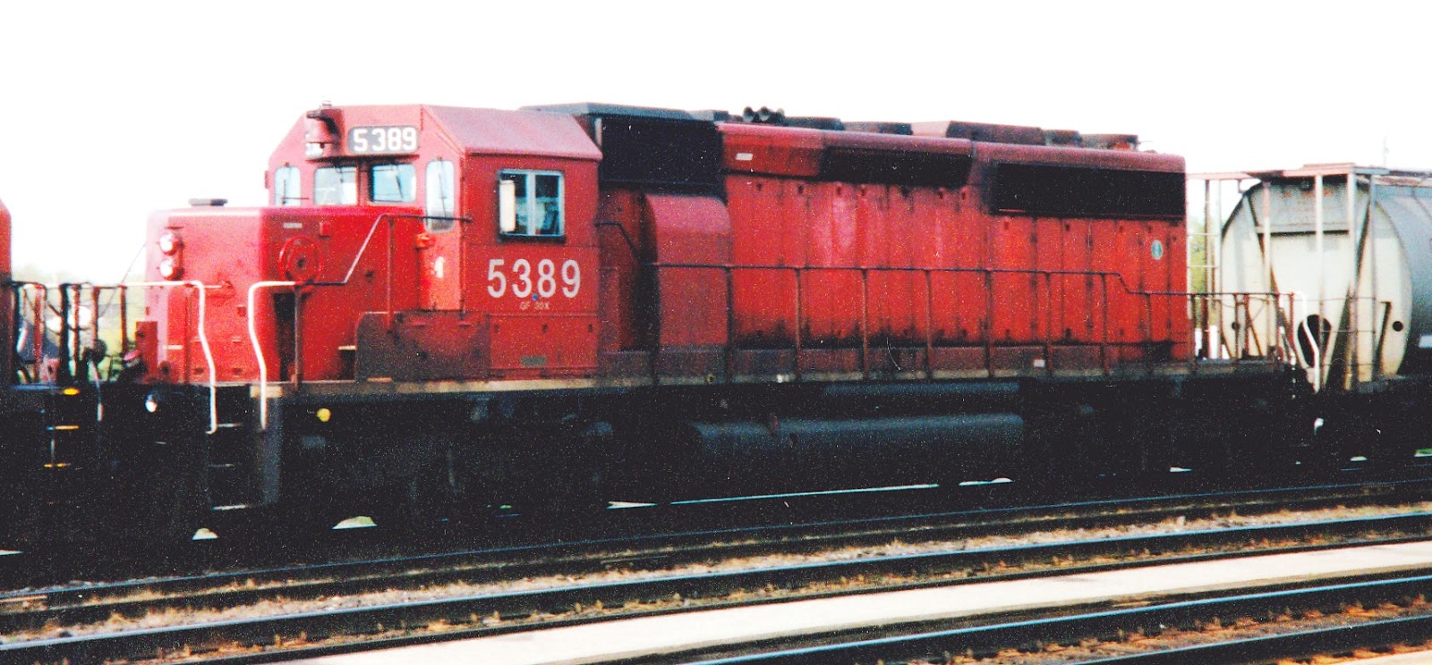 Trackside Treasure: CN acquires ex-CP units in Ontario Hydro contract