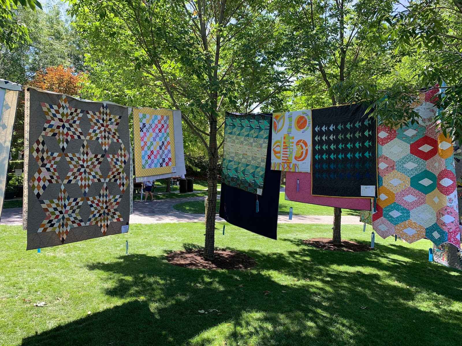 Sew Fun 2 Quilt: Vendor Tents