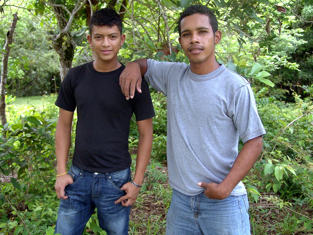 Latino Lush: AmB axel & chaveli