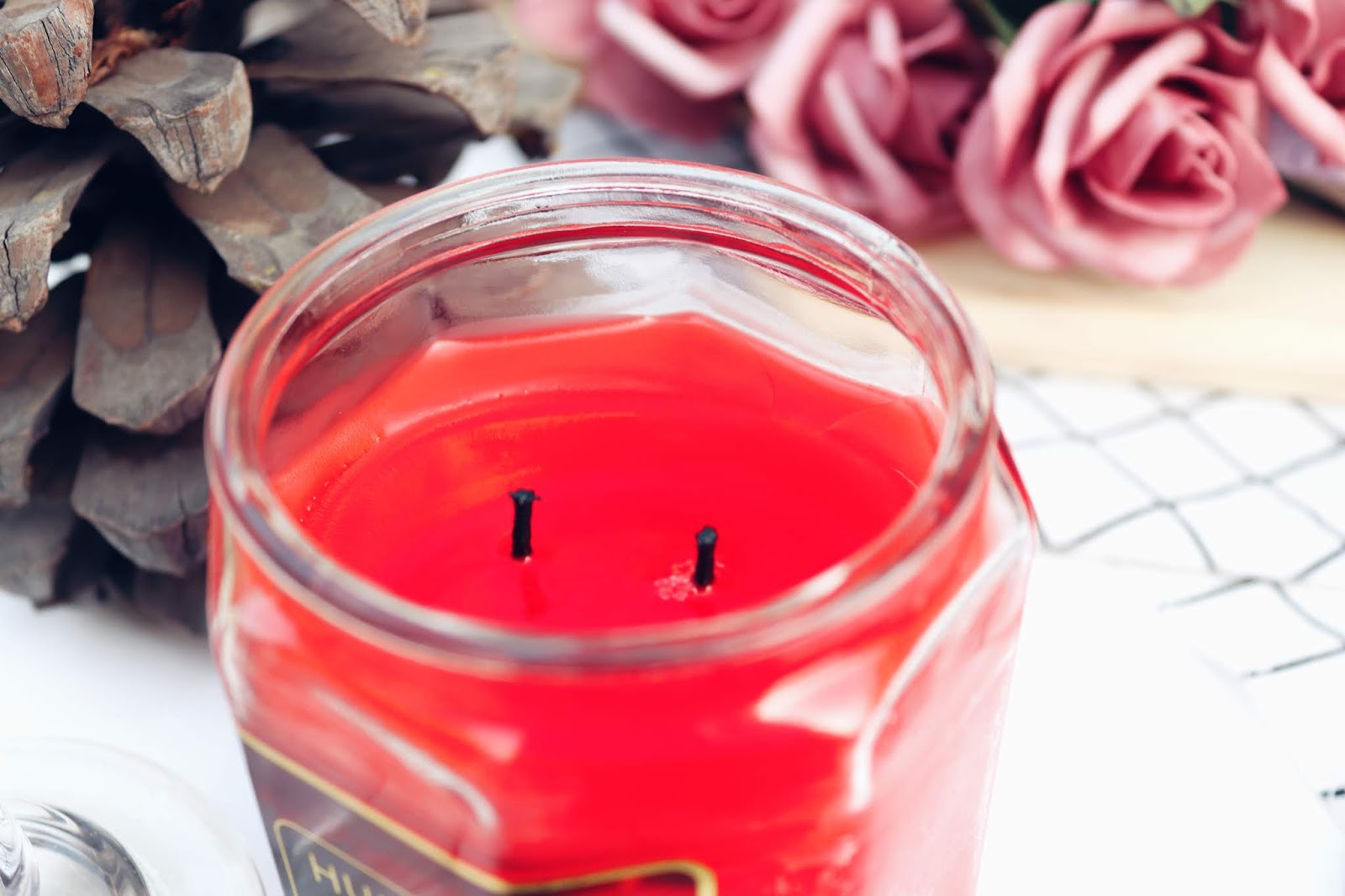 Scented Candles: Hunza Candles | Beauty & Dewdrop Blog