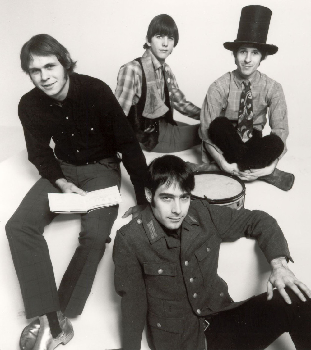 Las Galletas de Maria: The International Submarine Band - Safe At Home ...