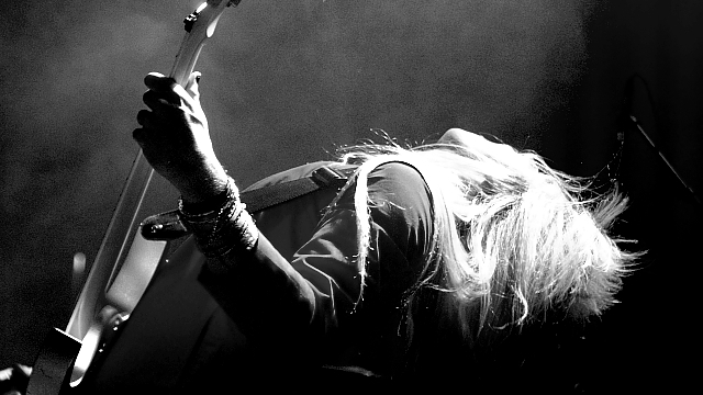 Lighting Up the Sky: Dave Lepard