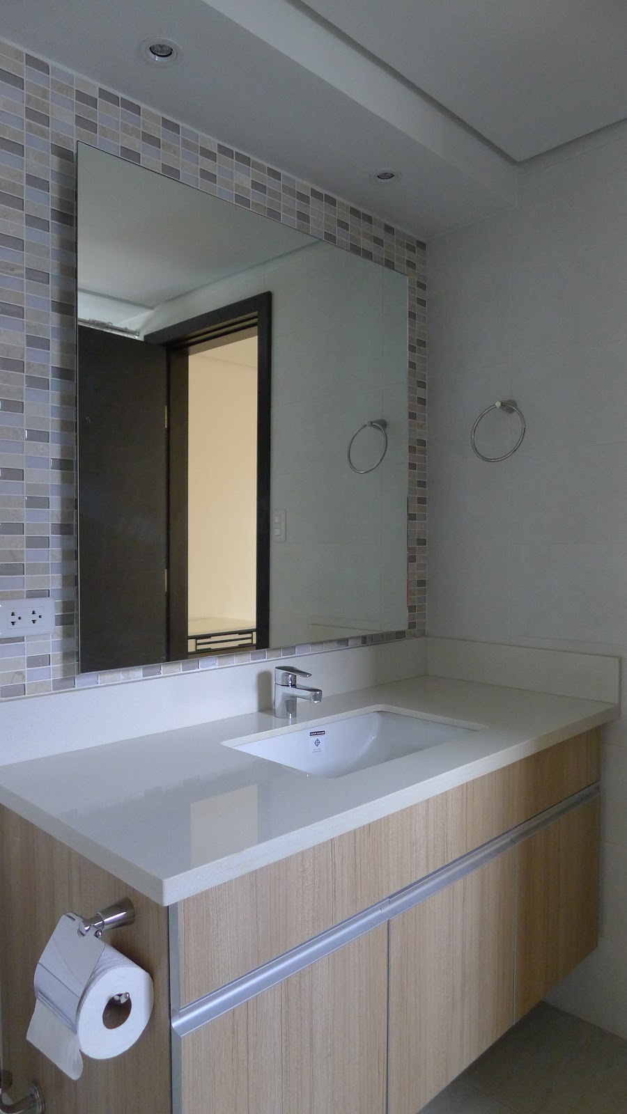 HL Designs: Bathrooms