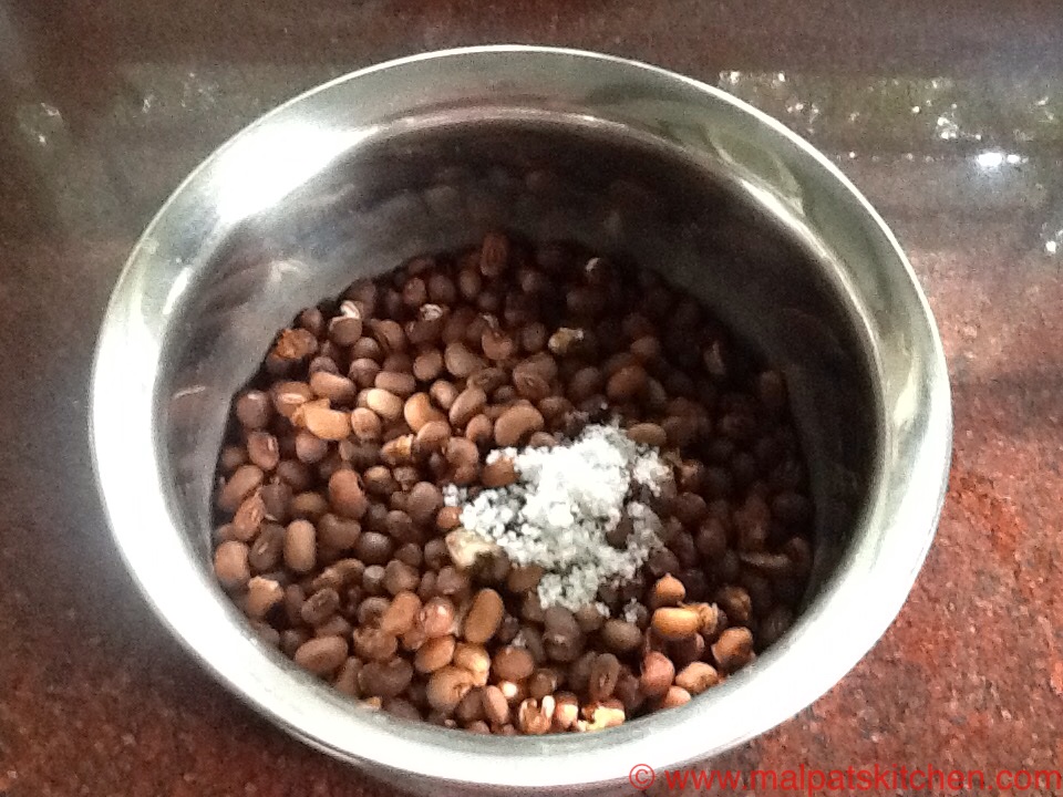 RED KARAMANI SUNDAL / BLACK EYED RED CHICKPEAS / COW PEAS ~ Malpats Kitchen