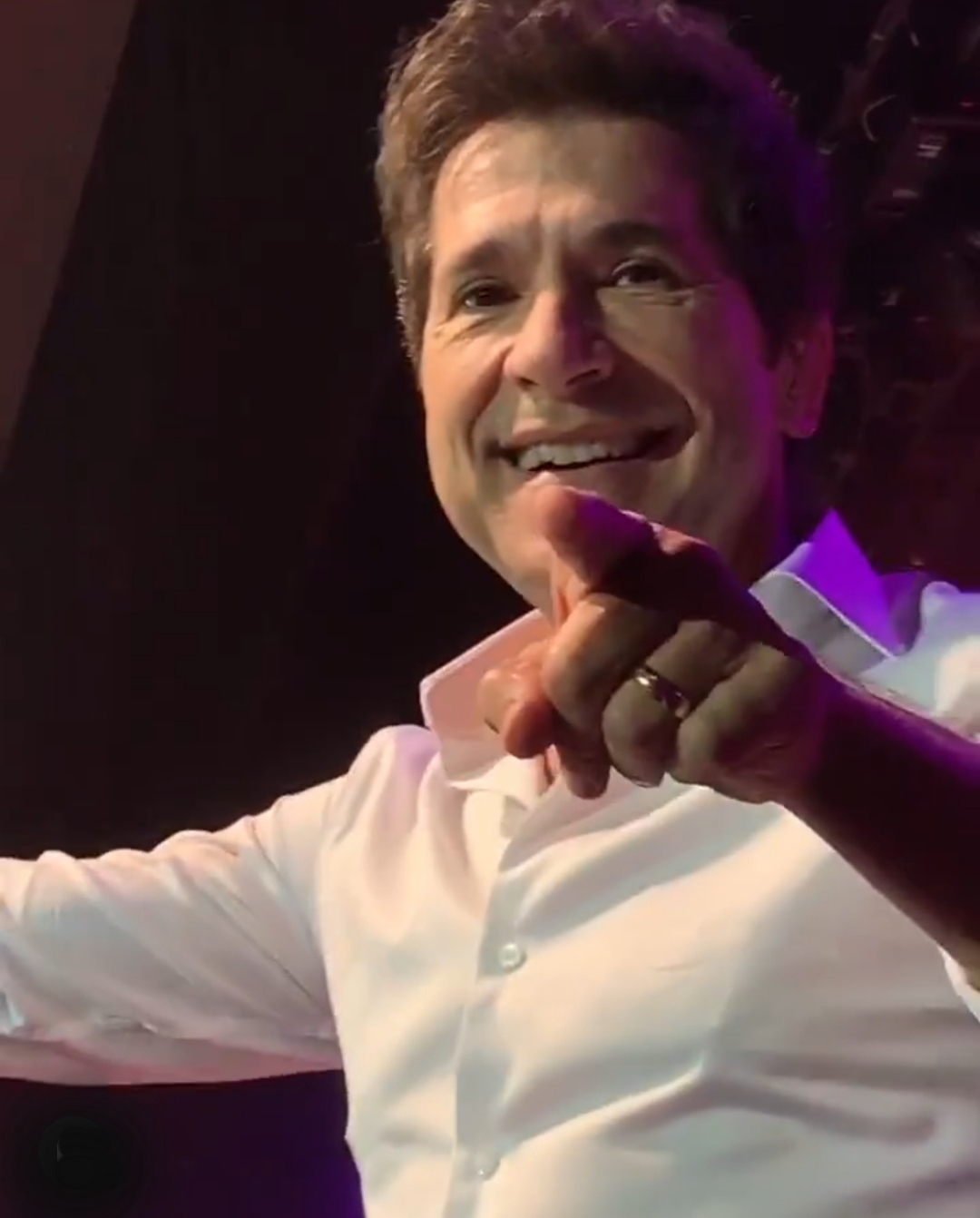 AGBNews - Rosely Rodrigues: Daniel lota o Tom Brasil ao apresentar o ...