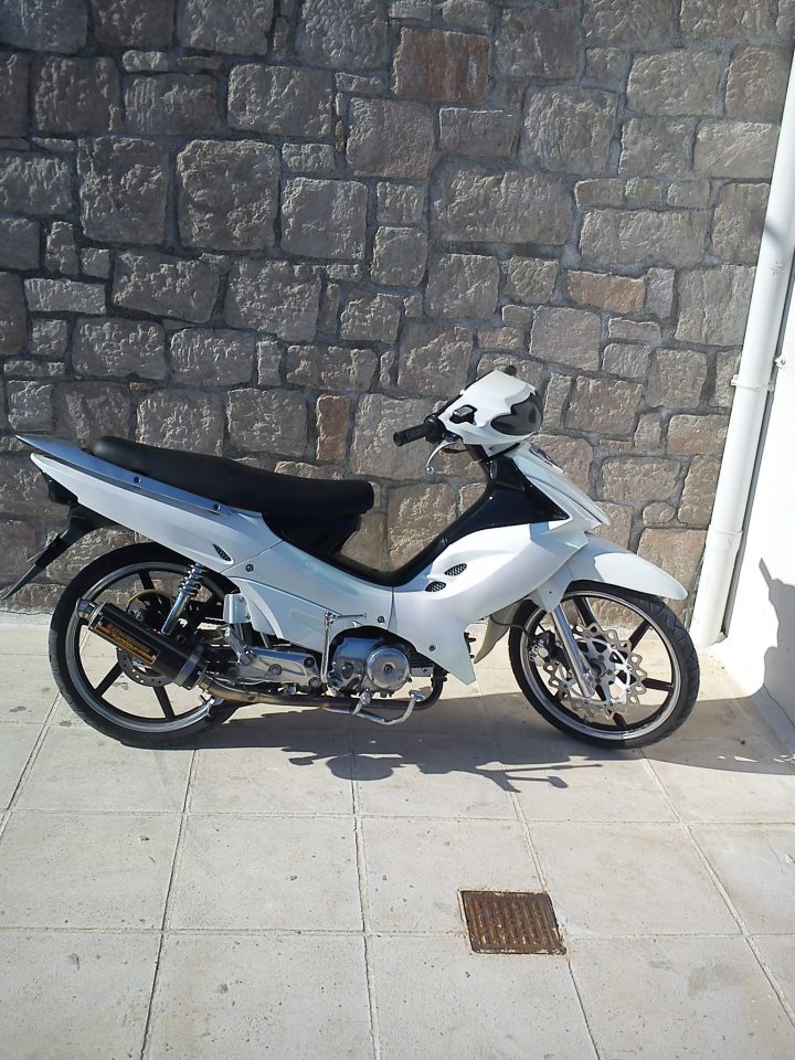 Daytona Sprinter από Μήλο | Τα πιο όμορφα μηχανάκια