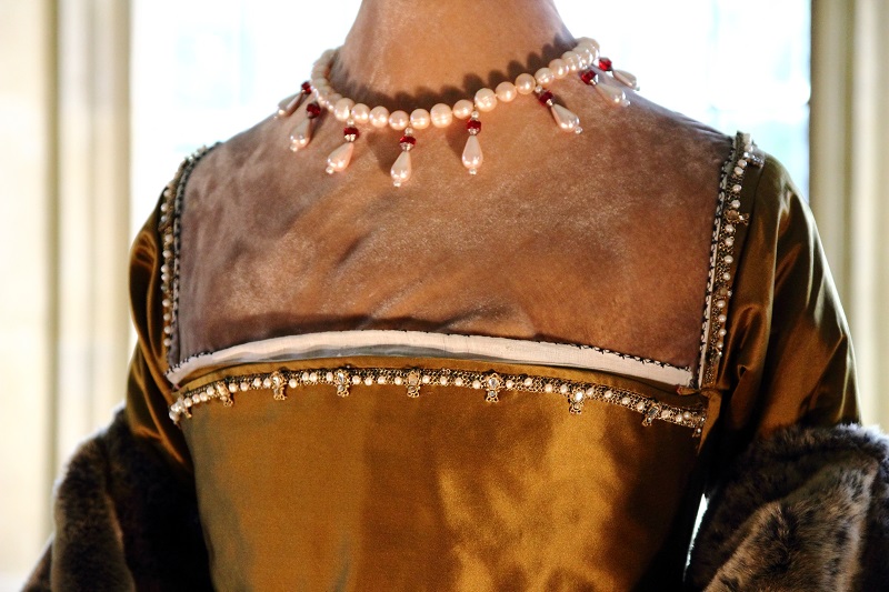 Cromwell's Grey Velvet - Wolf Hall Costumes