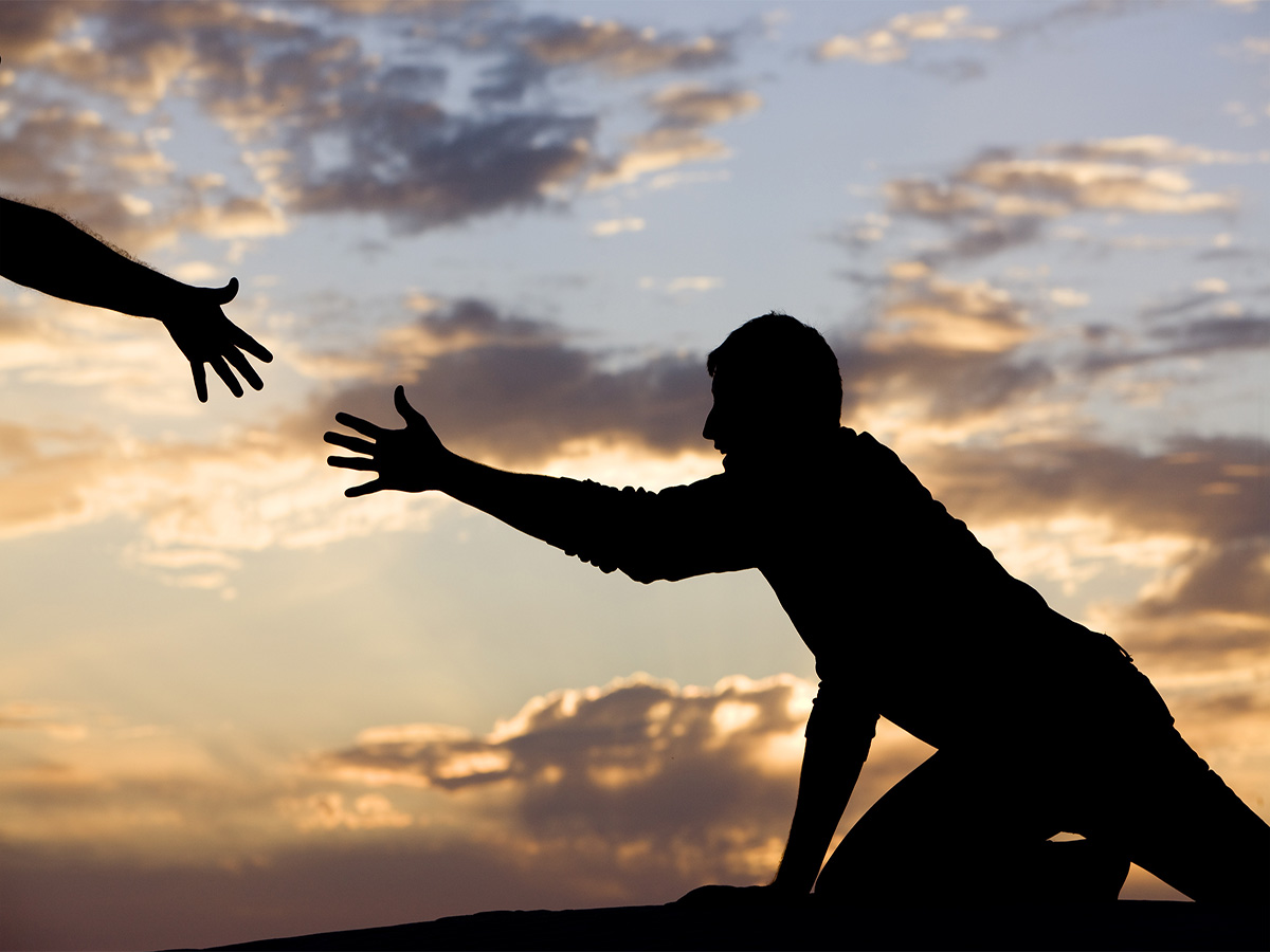 Your Tripod: Stretch Out Your Hand