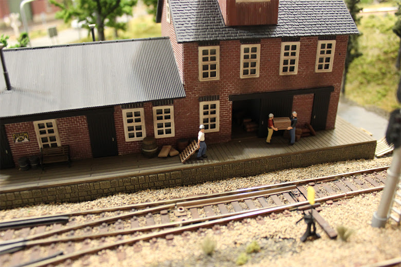 TY'S MODEL RAILROAD