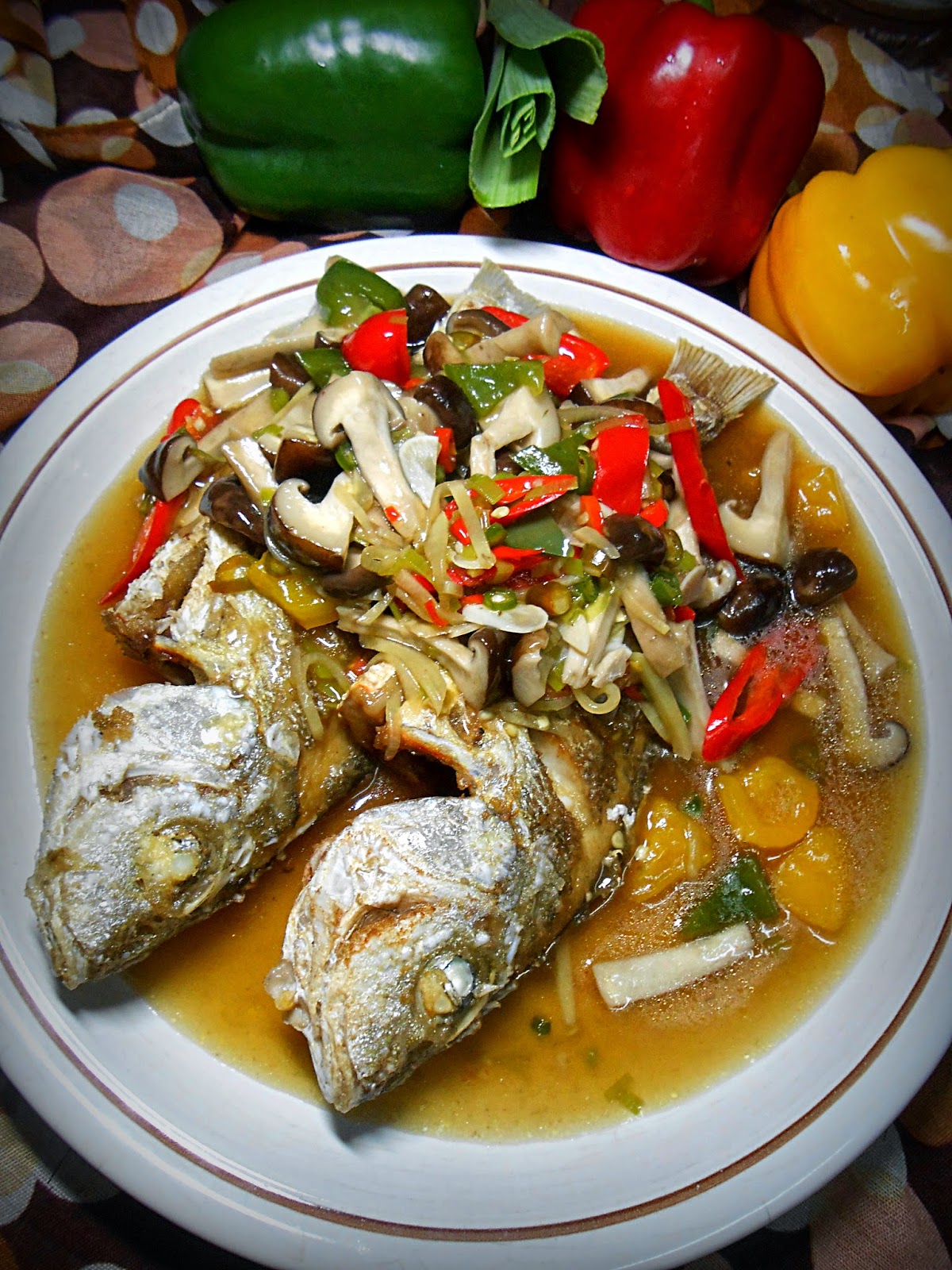 IKAN DENGAN CENDAWAN SHITAKE | Fiza's Cooking