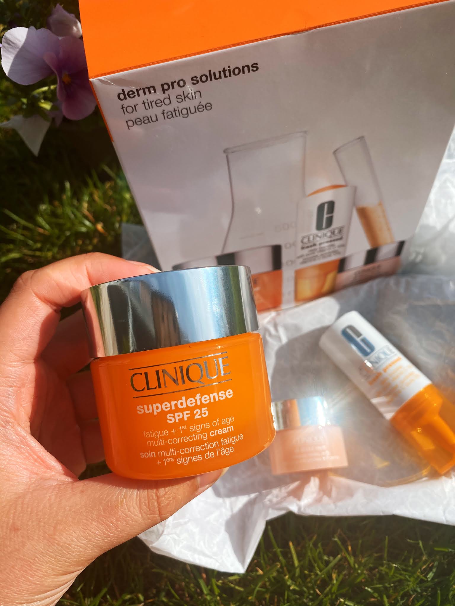 Život dle J.: Den matek - Clinique Derm Pro Solutions: Tired Skin