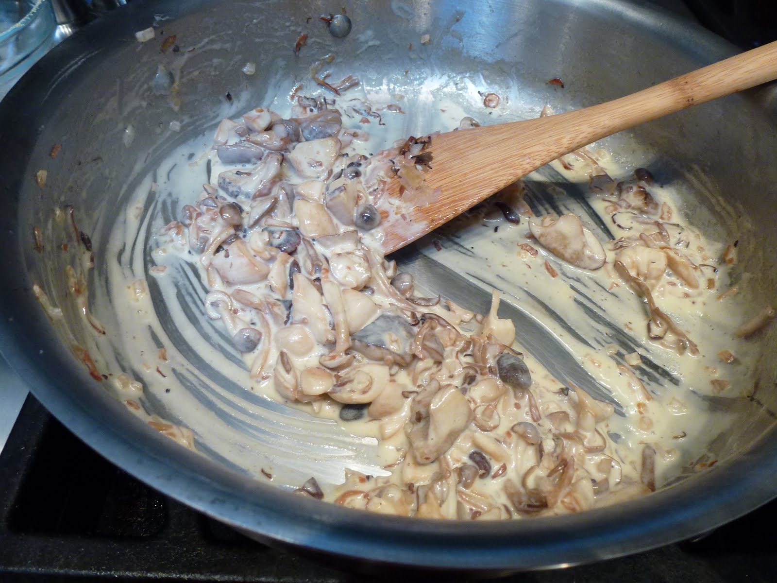 Hardly Housewives: Crispy Polenta Squares with Mushroom Ragu and Leek Jam