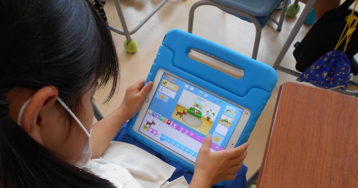 プログラミングアプリCodeable Craftsを使って4コマストーリーをつくろう！ （図工×プログラミング：4年生）②|図工