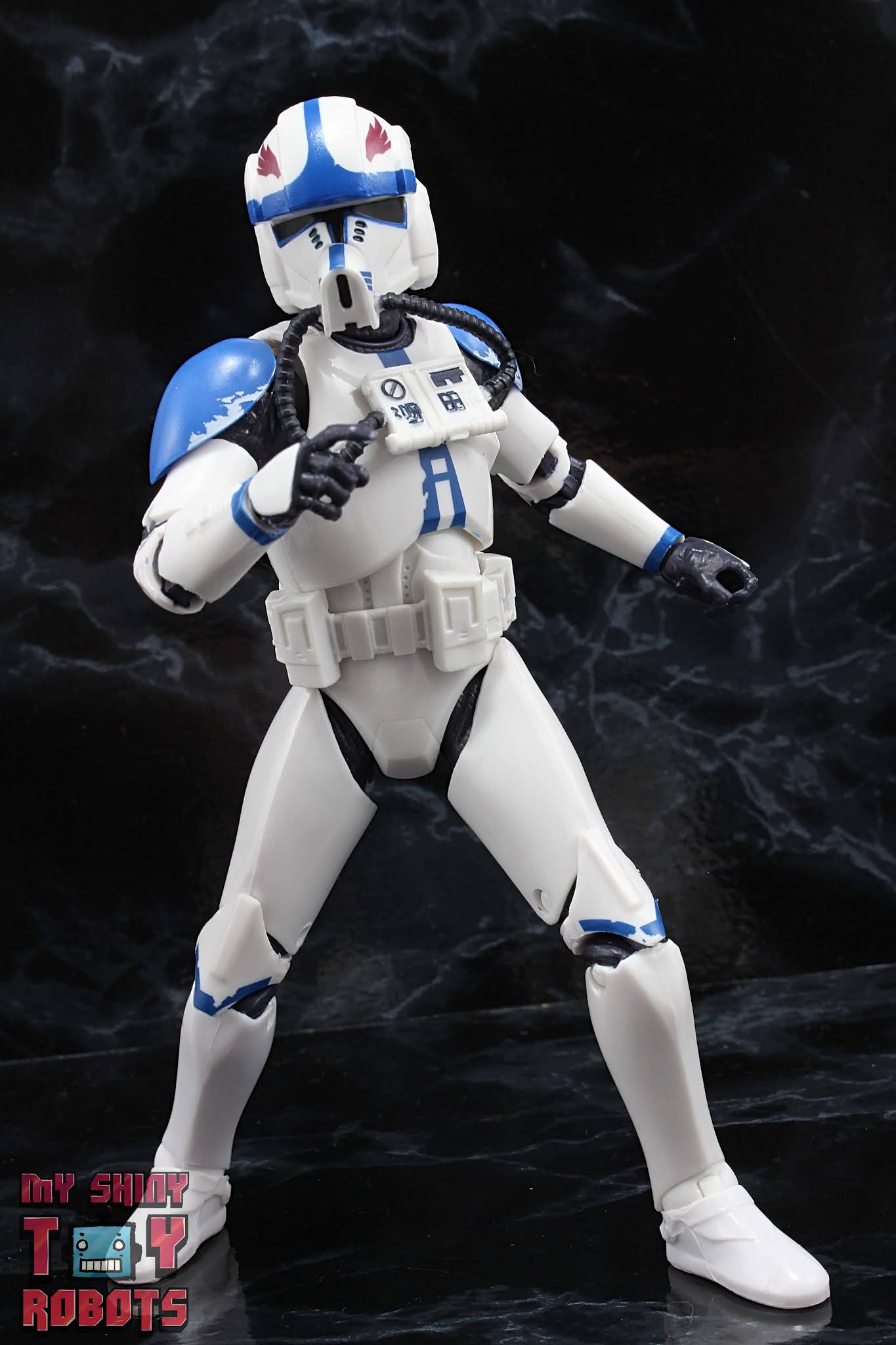 My Shiny Toy Robots: Toybox REVIEW: Star Wars Black Series Clone Pilot Hawk
