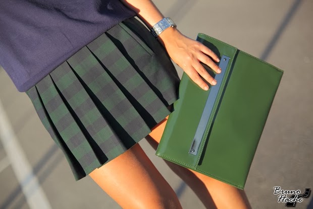 SCHOOL UNIFORM - la huella de mis tacones