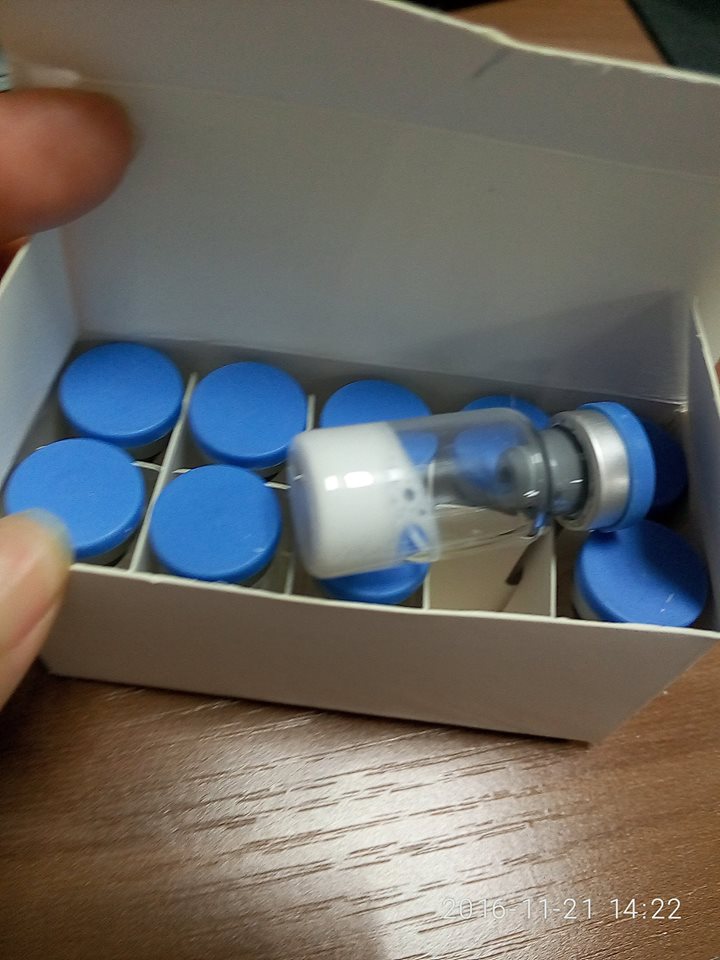 Testosterone : HGH (Human Growth Hormone)