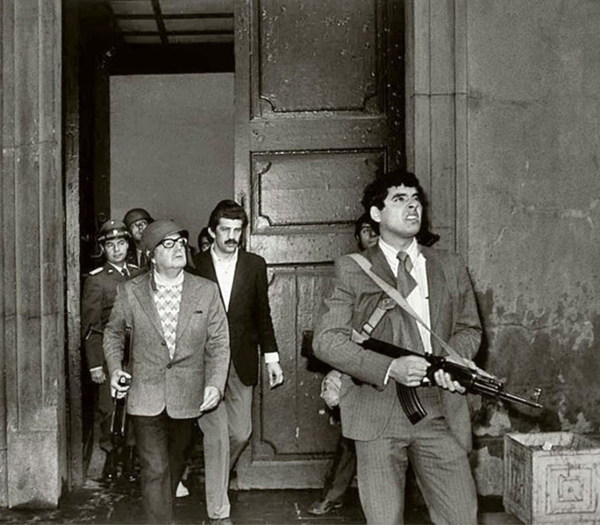 a r r e z a f e: Salvador Allende. Presidente de Chile asesinado el 11 ...