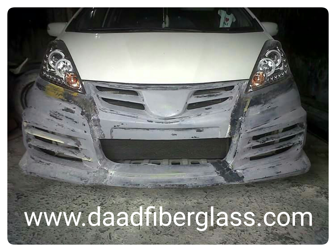 We Can Make Anything : Reparasi dan Modifikasi Body Kit Mobil
