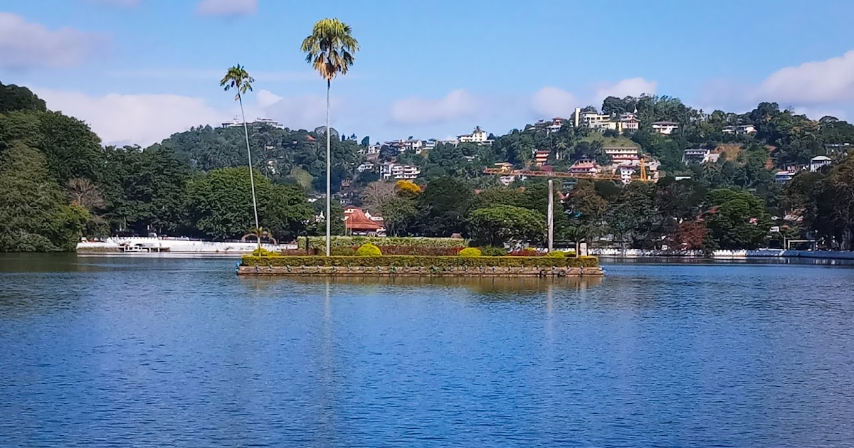 Kiri Muhuda /The Milky Sea