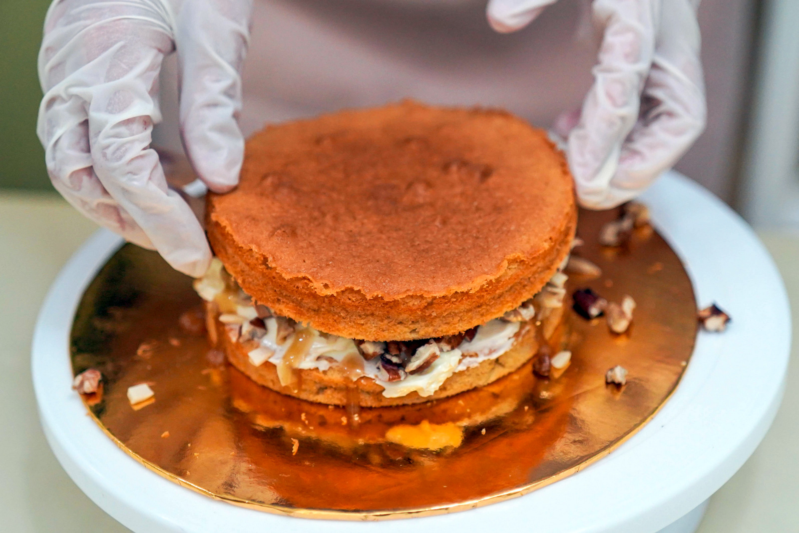 Step by step, Emira does justice to a cake that'll look thrilling on ...