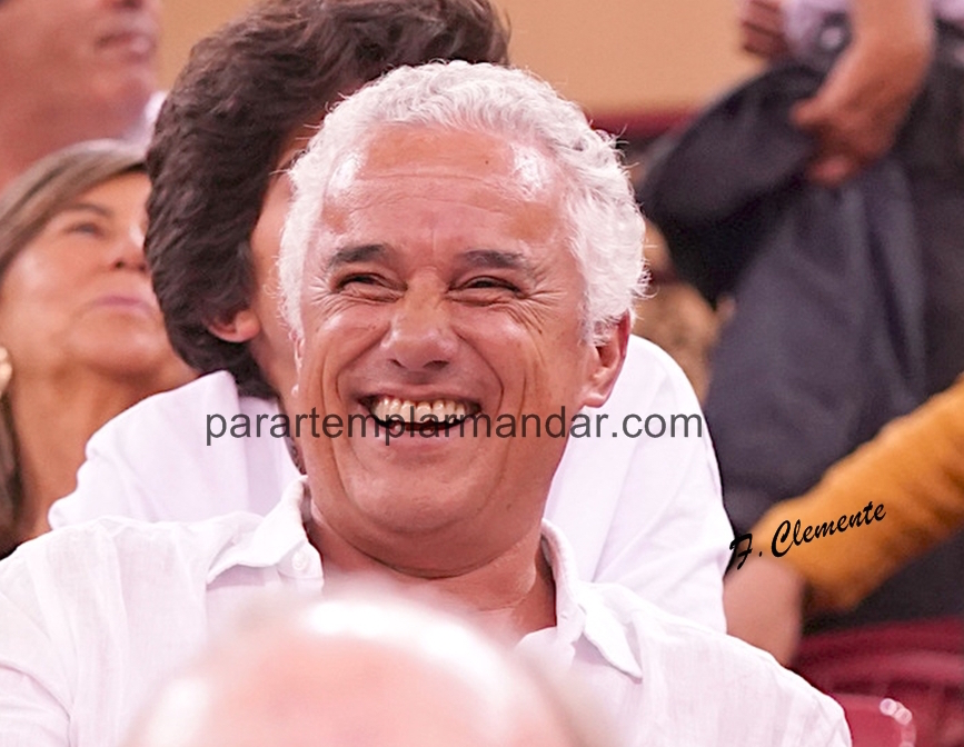 Farpas Blogue: Campo Pequeno TV elege ganadaria de António Raúl Brito ...