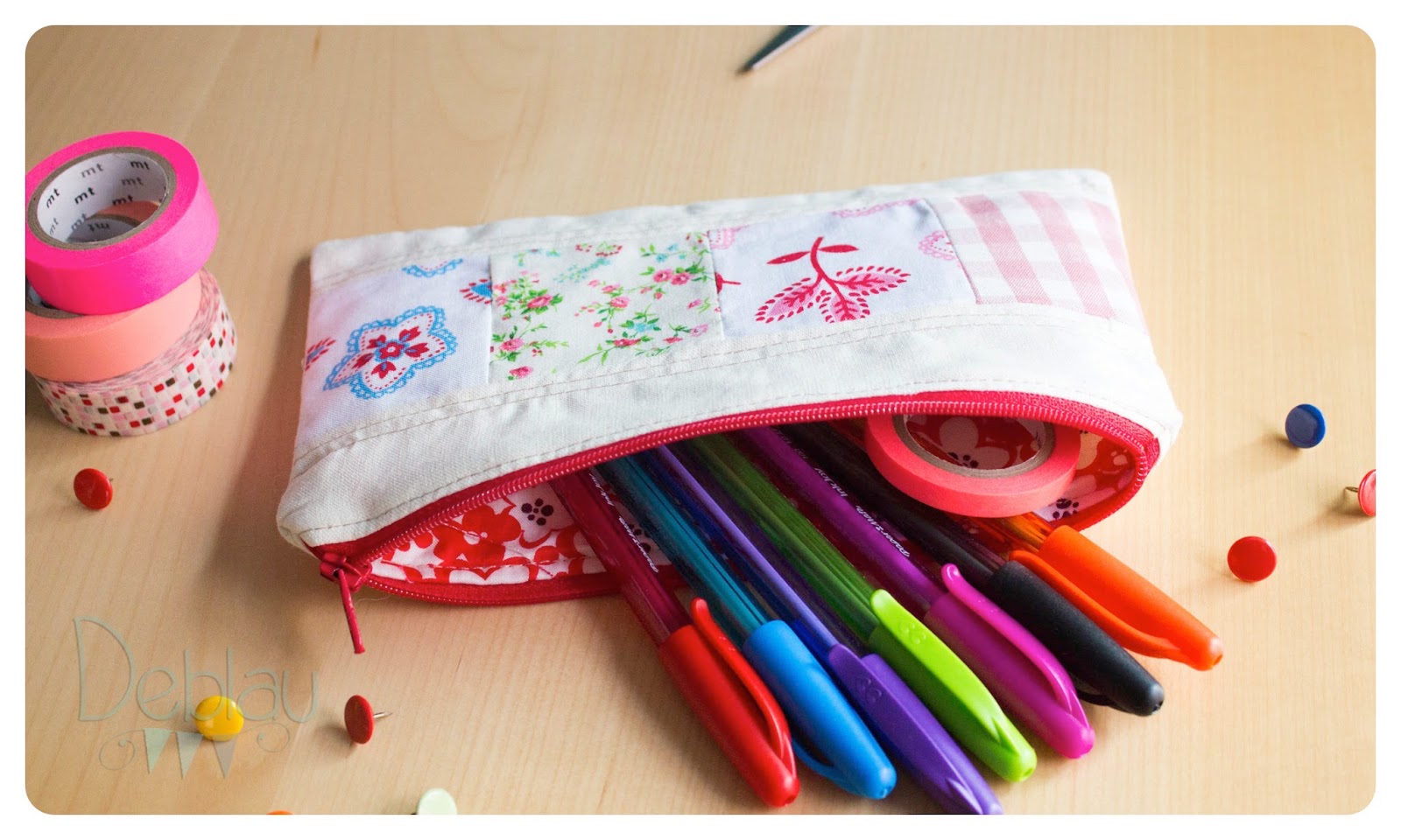 Deblau: Estuche "patchwork"