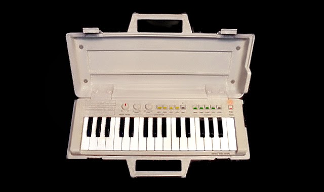Early 1980s Mini Keyboards: Kitsch Cool or Junk? | Planet Botch