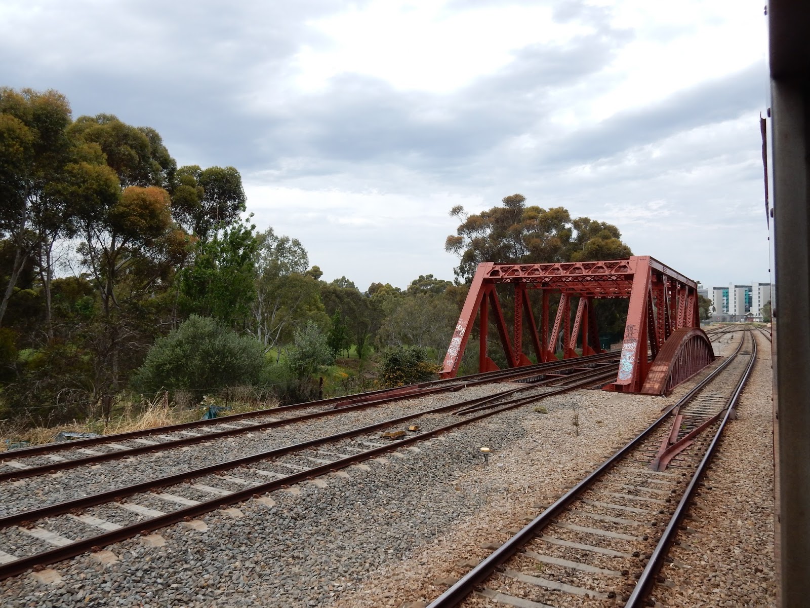 Epsilon's Interesting Trains Blog: Redhen Train and Peronne Steam ...