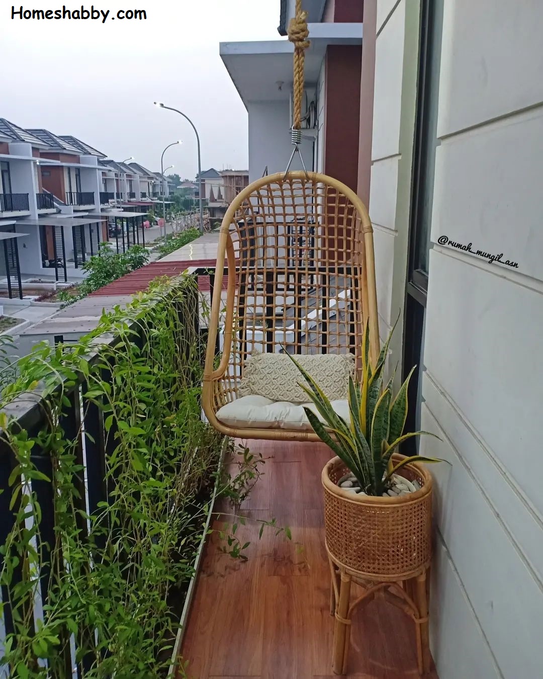 7 Desain Balkon Rumah yang Instagramable. Yang Bisa Ditiru ~ Homeshabby ...