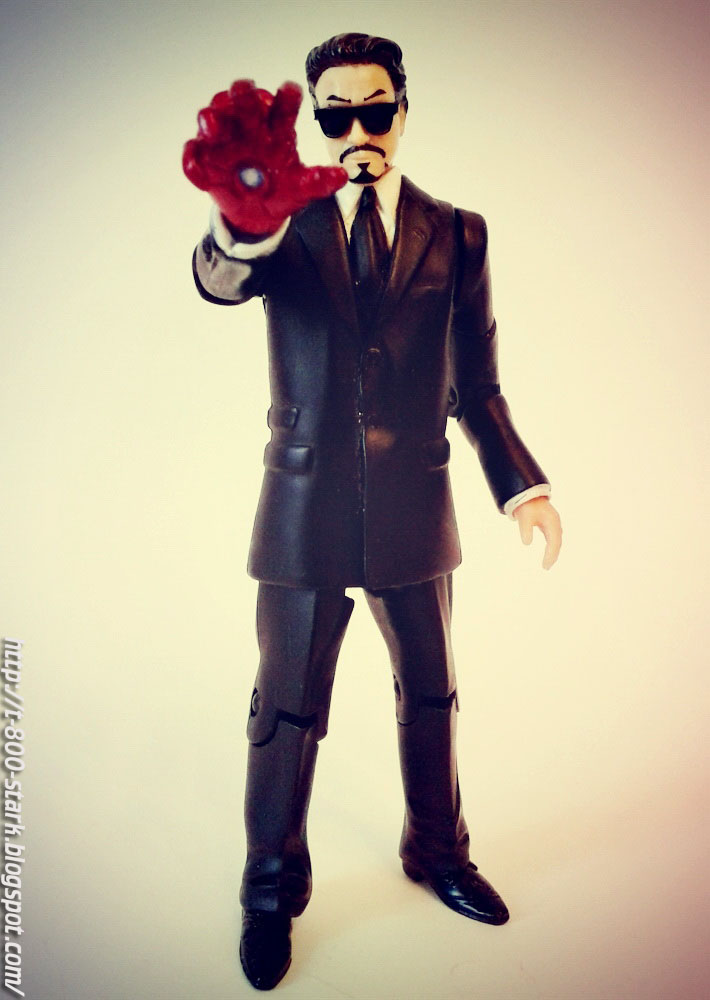 StarscreaM's Treasures: My Custom Tony Stark Action Figure