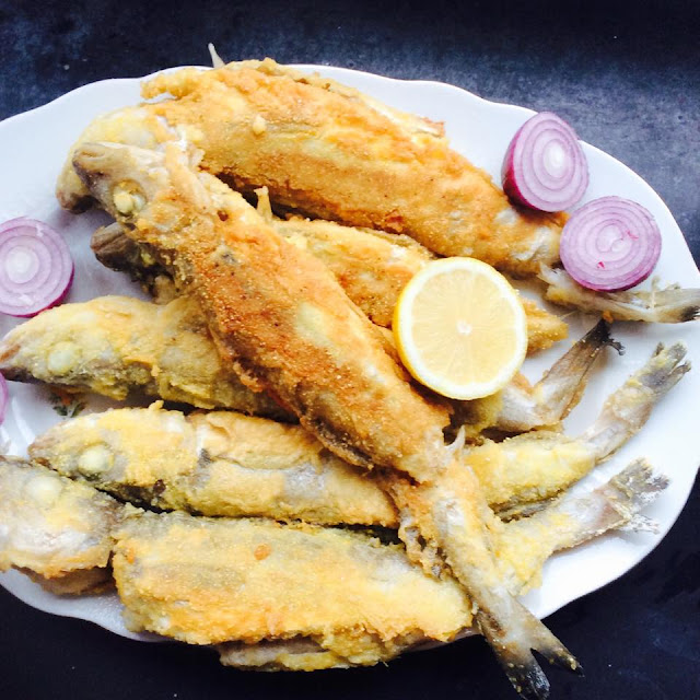 Sevinc mutfakta : Mezgit tava -Mezgitler yakanir kurlanir tuzlanir un ...