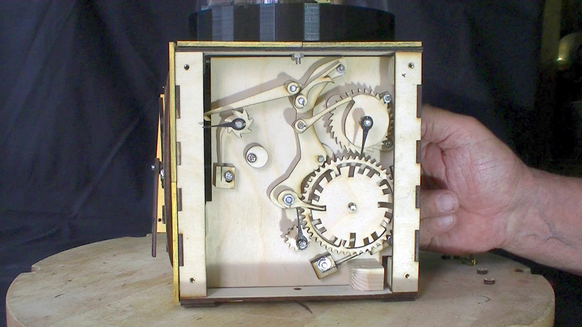 Wooden Clock Spot: Flying tourbillon clock