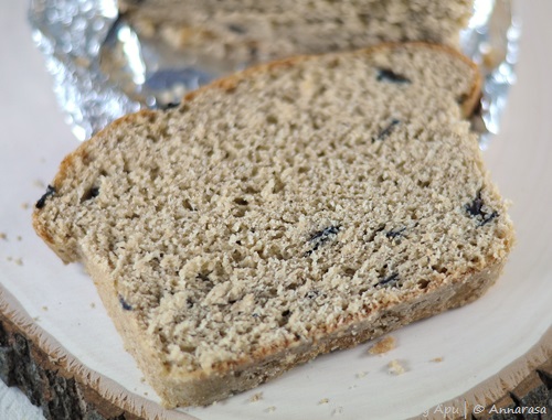 Annarasa ~ Essence of Food: Olive Bread | Olive Dabal Roti | Whole ...