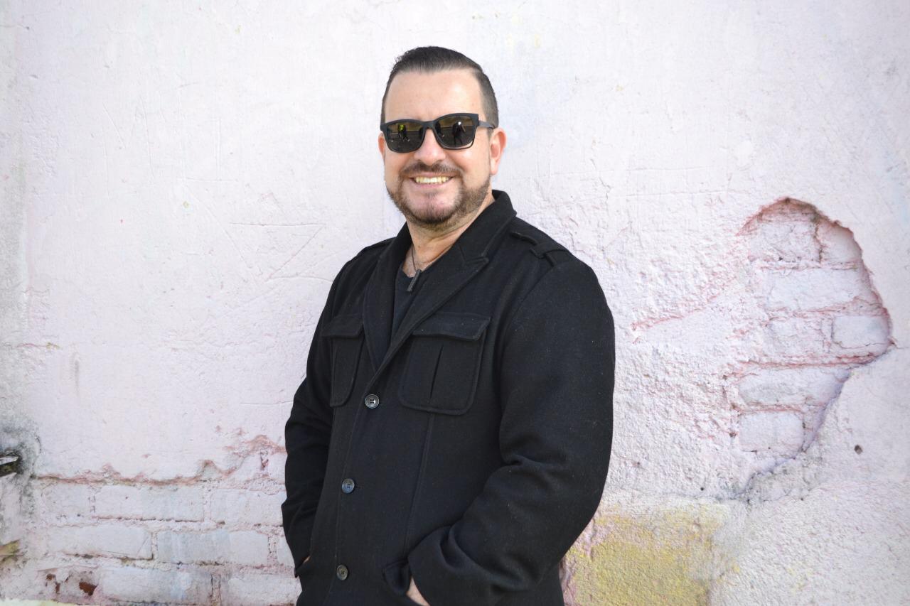 Mario Vallar: "Homenaje en cuarentena" ~ Las entrevistas de Heidy