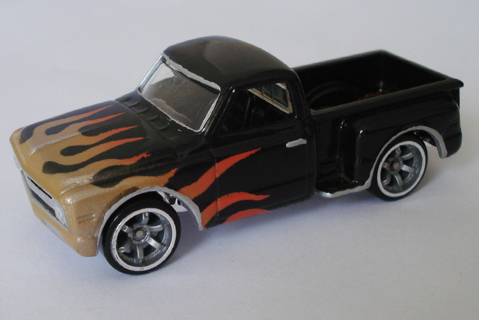 HWCustom: Custom '69 Chevy pick up - (2006 Red Line Series)