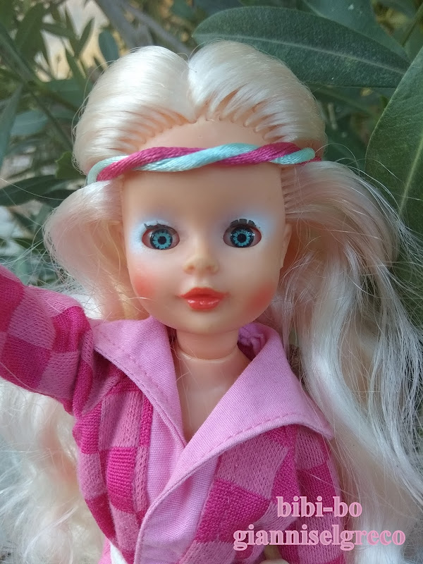 bibi-bo: bibi-bo / Bibi-bo / bibi-bo/ 周笔畅博/ биби-бо / bibi-bo / Bibi-bo ...