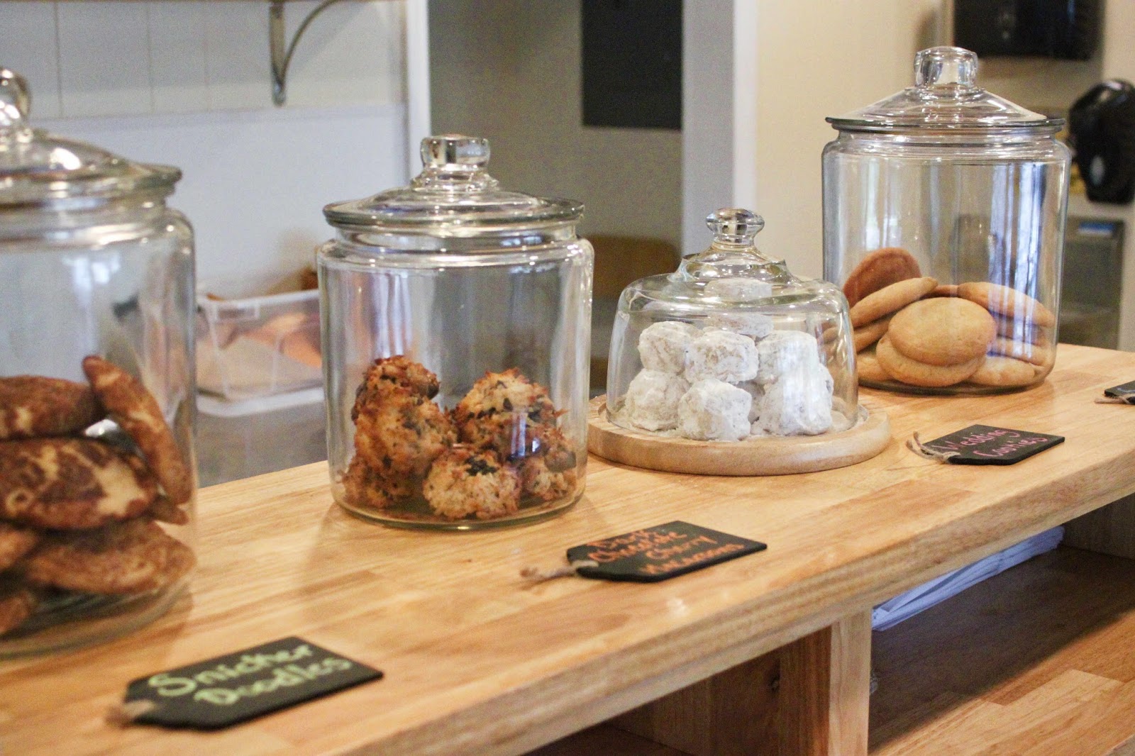 borrowed heaven: Local Sweets: Baker and the Farmer